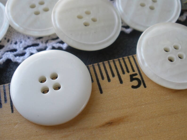 23MM Pearlized Plastic Buttons 38L Ivory Pearlescent Faux MOP | Etsy