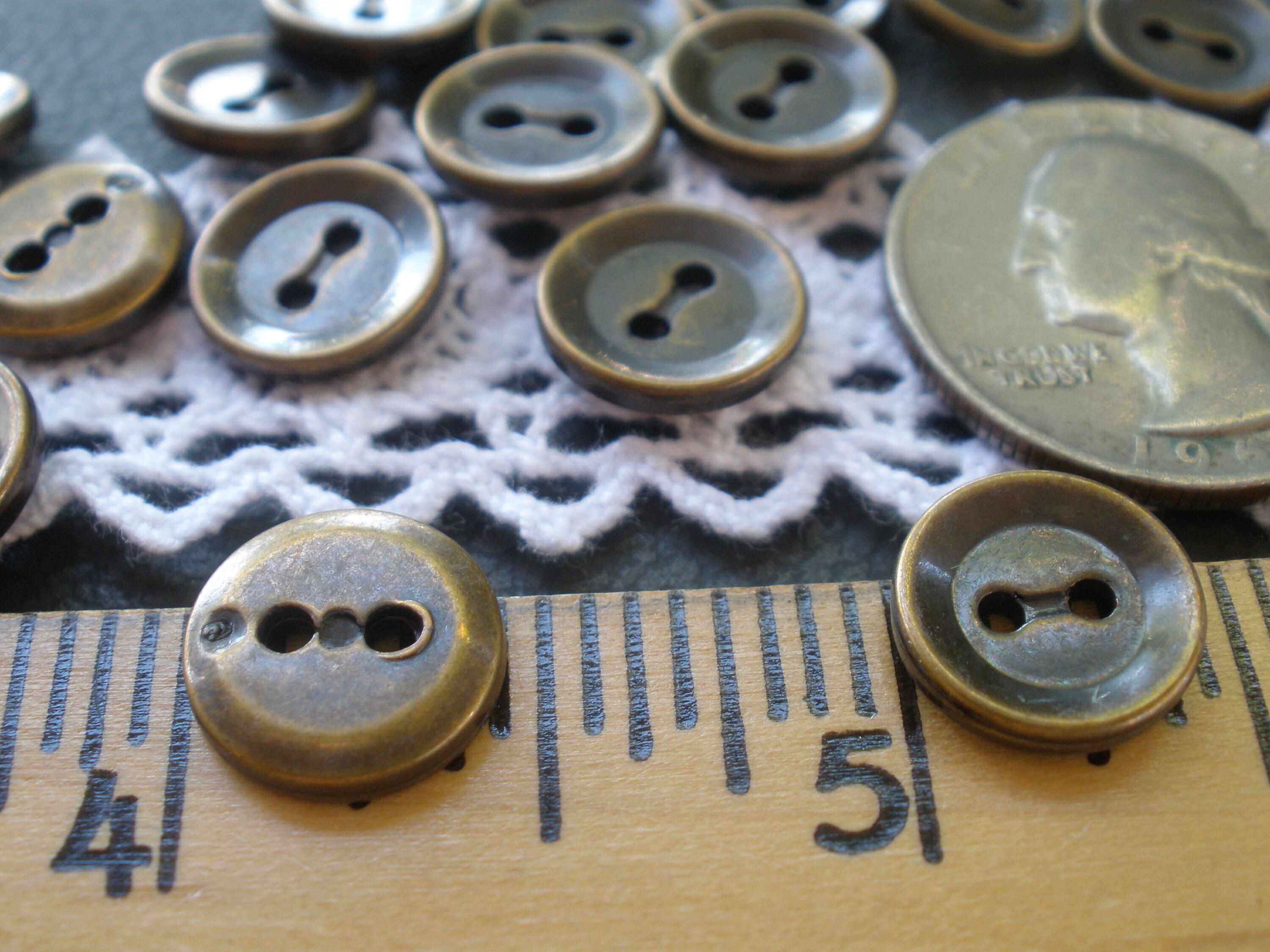 11MM Antique Brass Tone Plastic Buttons 7/16" 18L 2 Hole Sew-on Classic ...