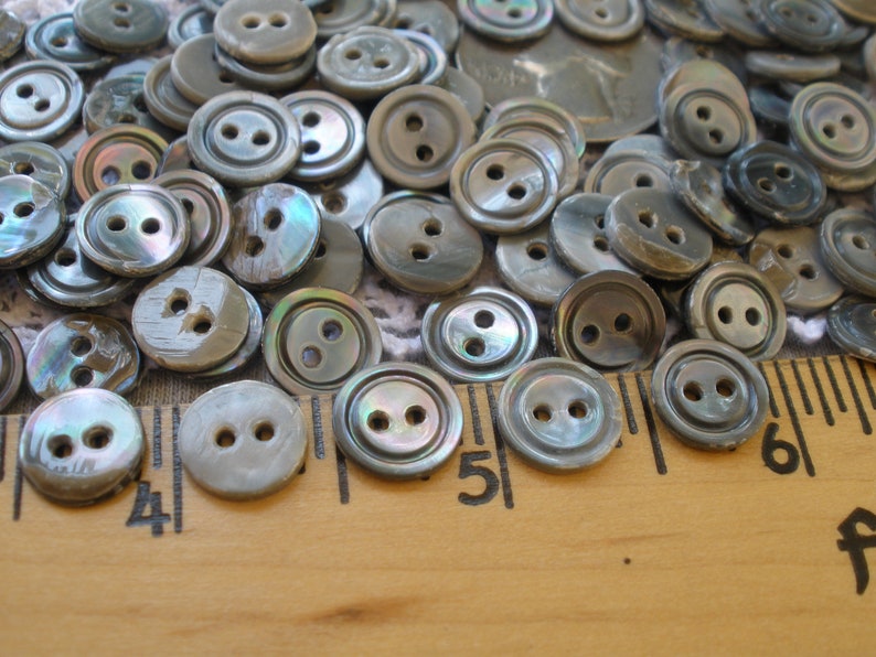 1979 Vintage Gray Smoke Carved MOP Shirt Buttons Size 16L 10MM | Etsy