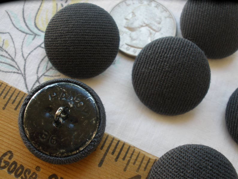 23MM Tufting Buttons Textured Fabric Covered Colors Black Blue Metal ...
