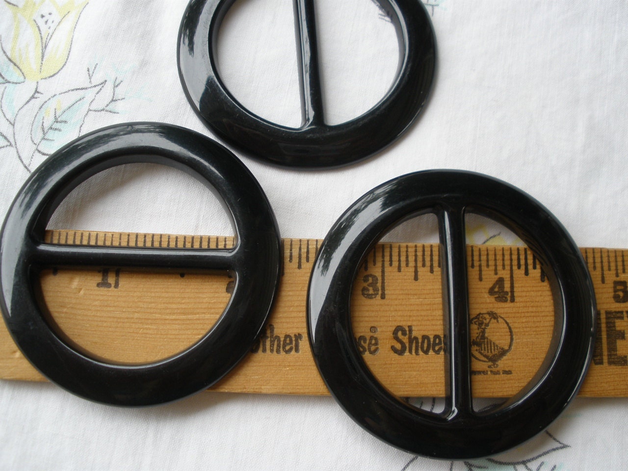 Basic Black Round Plastic Buckle Scarf Slide 1.5" Opening Crafts Sewing ...