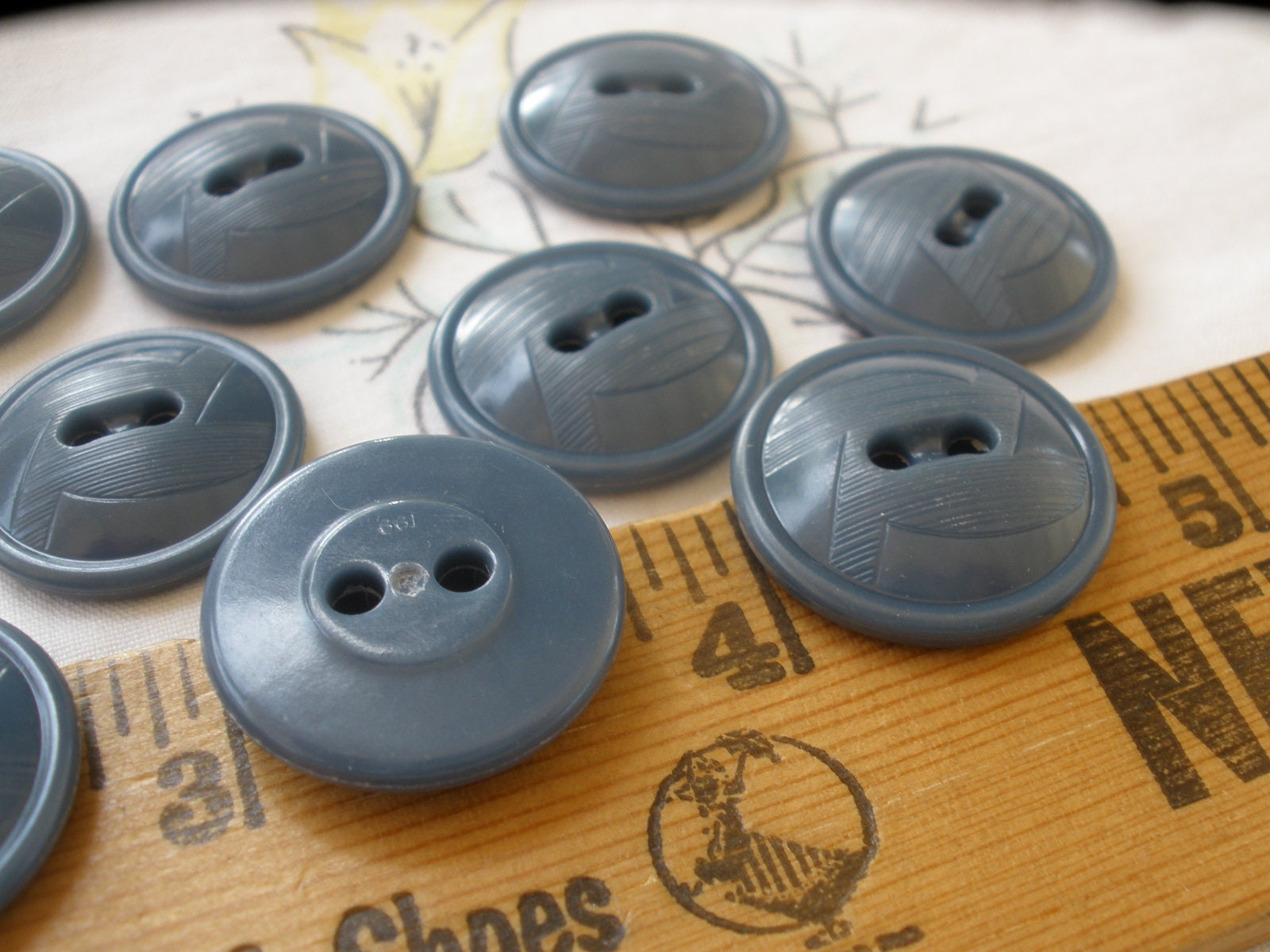Cool Mid Century Blue Vintage Buttons 3/4 30L 19MM | Etsy