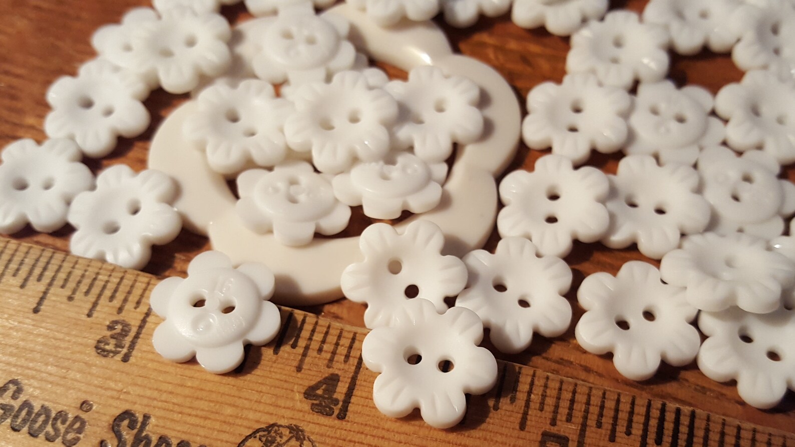 Bright Matte White Flower Buttons 48 Plastic 5/8 15MM | Etsy