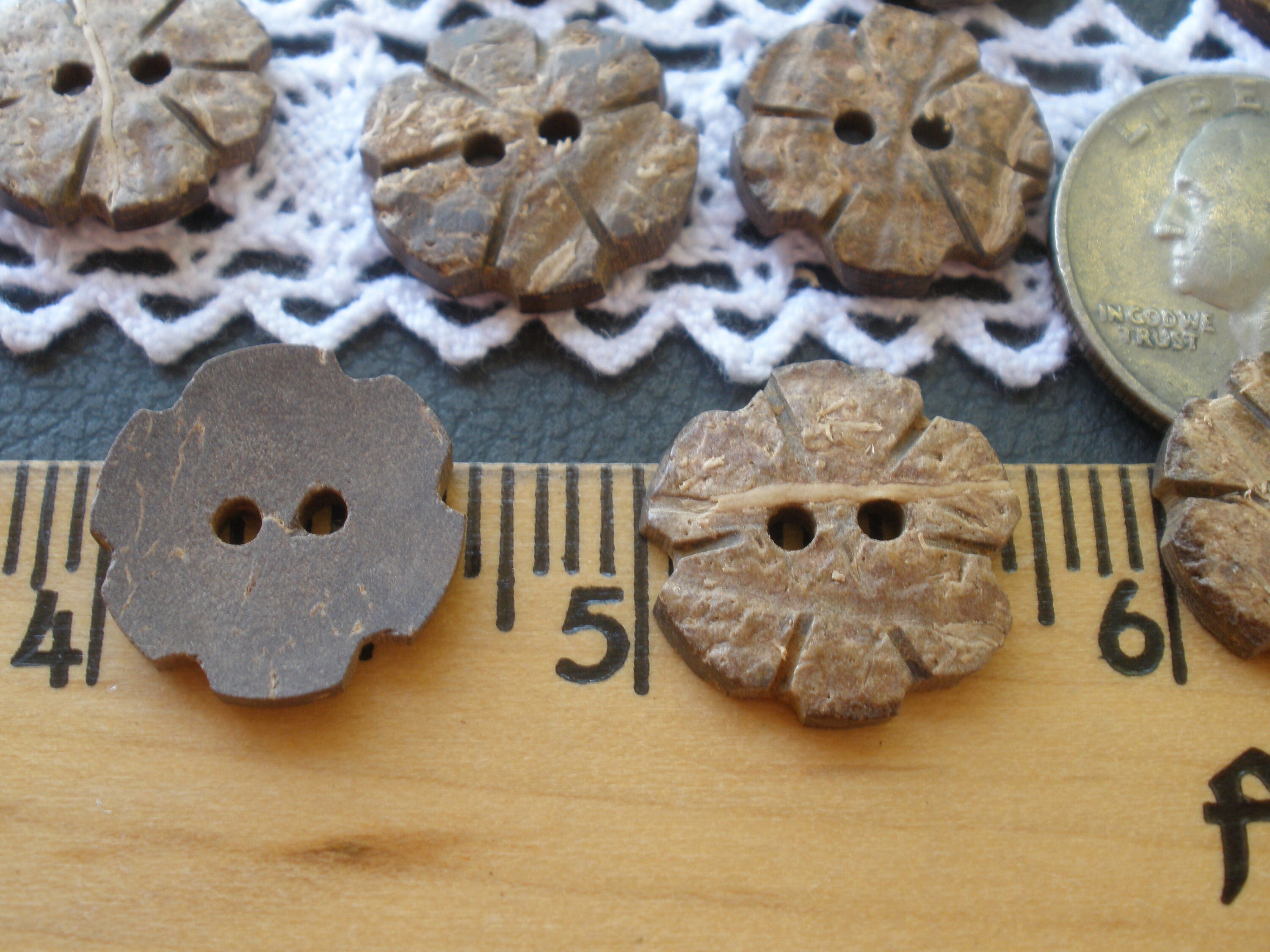 Carved Flower Pattern Coconut Shell Buttons 17MM 28L 11/16" Knit ...