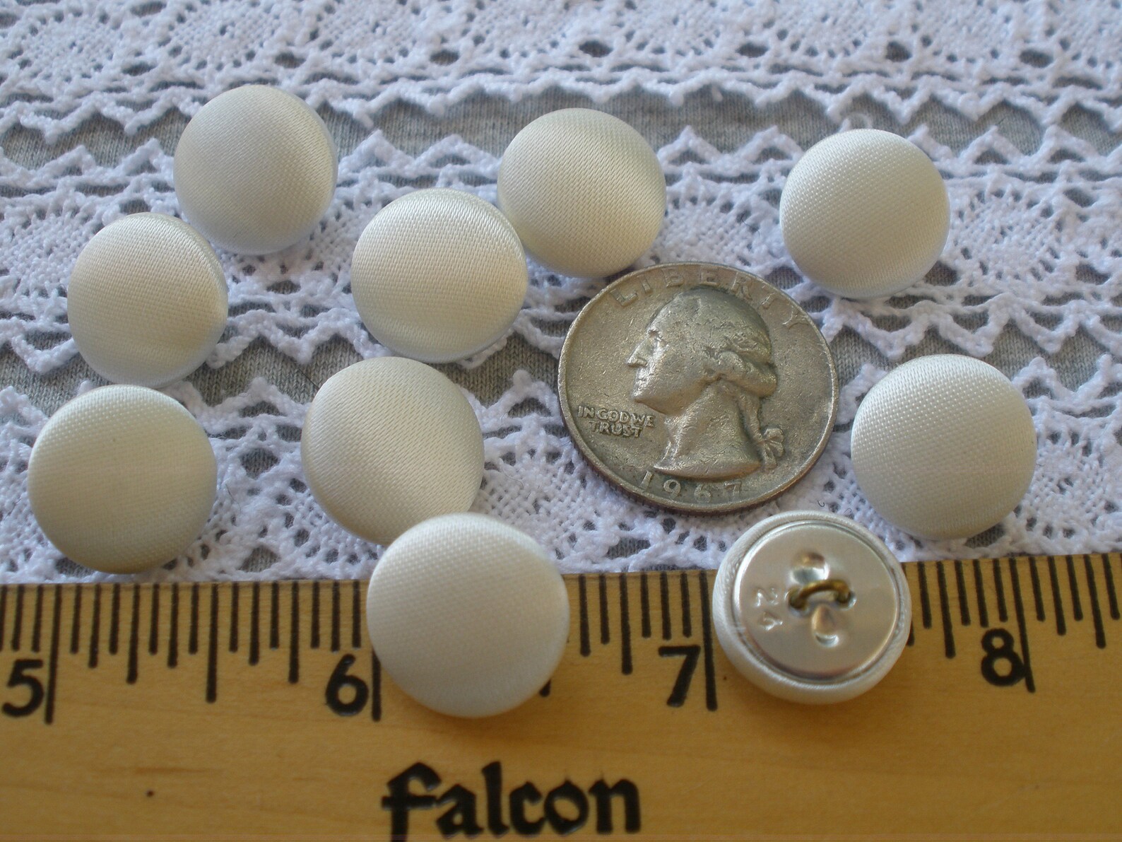 Ivory satin fabric cover buttons 15MM 5/8 bridal bustle | Etsy