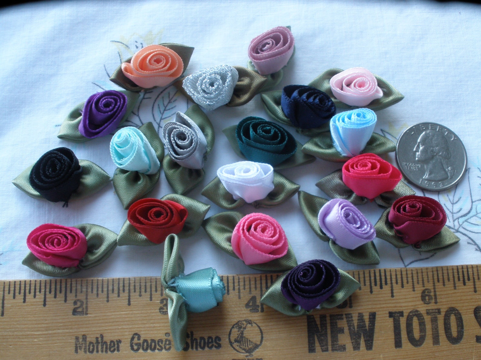Satin Ribbon Roses Hand Sewn Appliques 20 Pieces Each a - Etsy