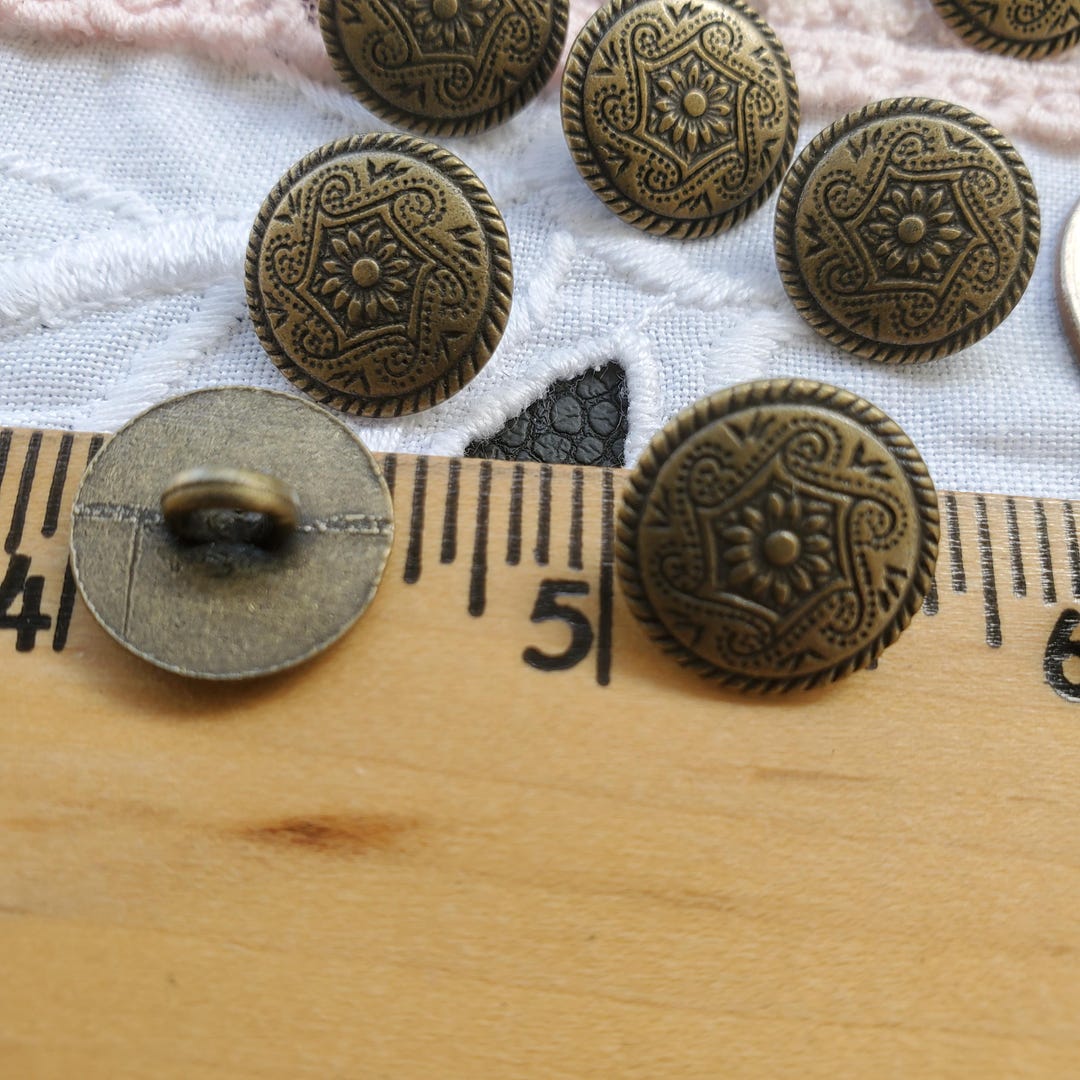 Gorgeous Flower Metal Shank Buttons Matte Antique Brass Tone 15MM 23L ...