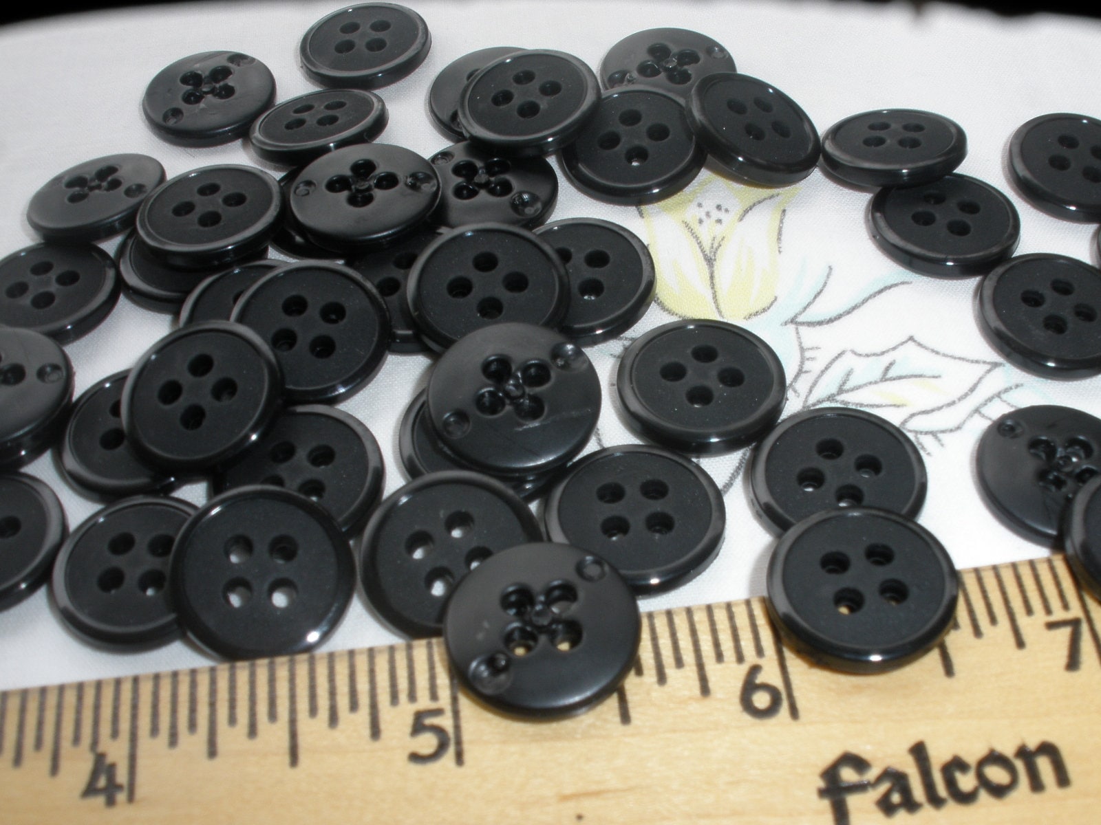 15MM Textured Black Buttons 48 Plastic 23L 24L Rounded Matte Face Shiny ...