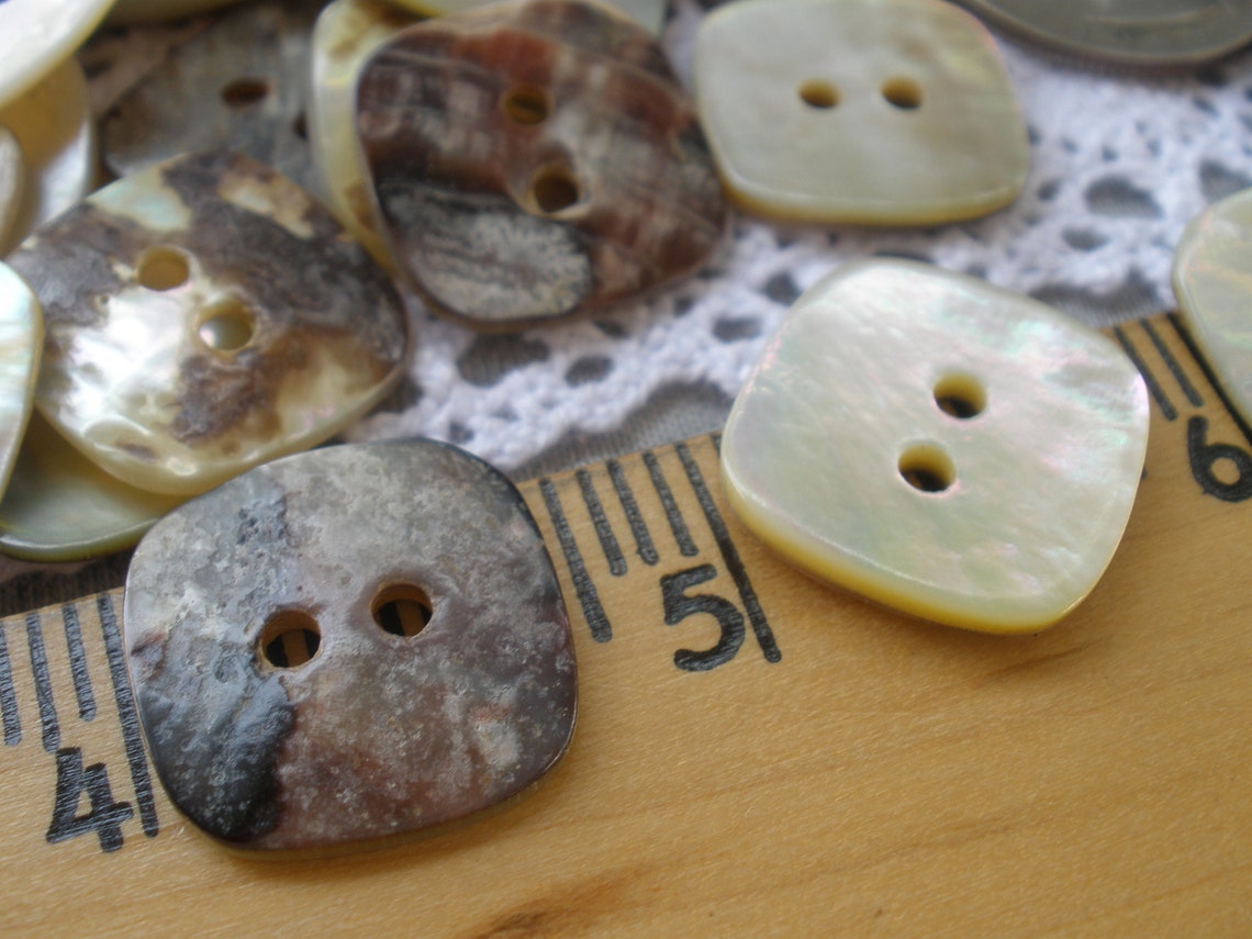 Square MOP Shell Buttons Natural 17mm by 20mm 32L 13/16" Pearly White ...