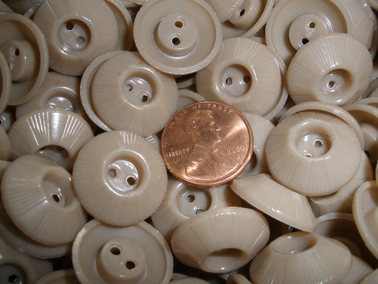 Vintage Inkwell Buttons 3/4 Pink & Khaki Tan Molded - Etsy