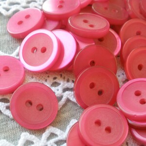 24 Cool Vintage Bright Pink Buttons 9/16" (22L 14MM) Shiny Rim 2 Hole ...