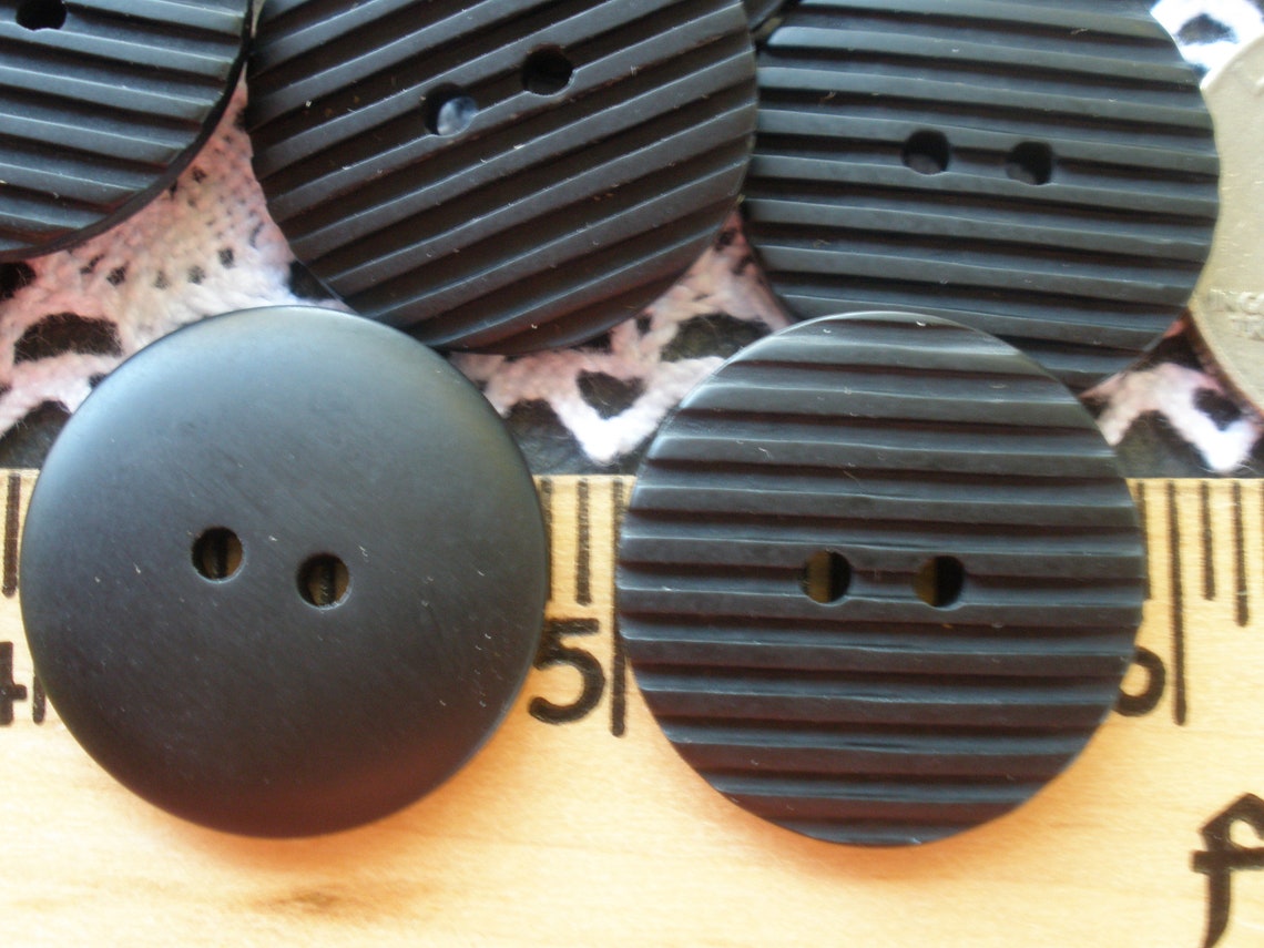 22MM or 25MM Textured Carved Matte Black Plastic Buttons 36L 7/8" 40L 1 ...