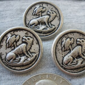 Fox in Forest Pewter Color Metal Shank Buttons Size 32L (13/16" 20MM ...