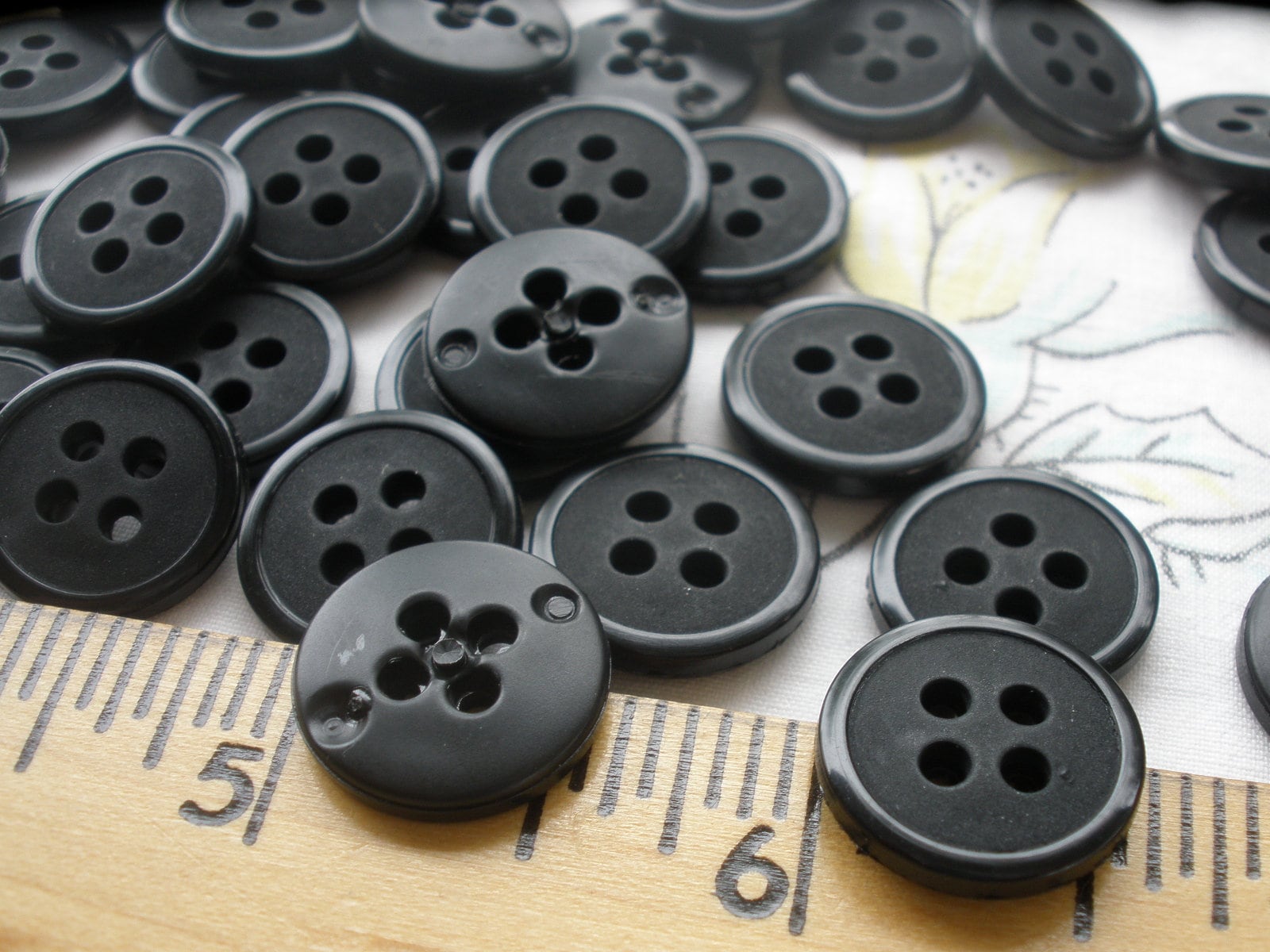 15MM Textured Black Buttons 48 Plastic 23L 24L Rounded Matte | Etsy