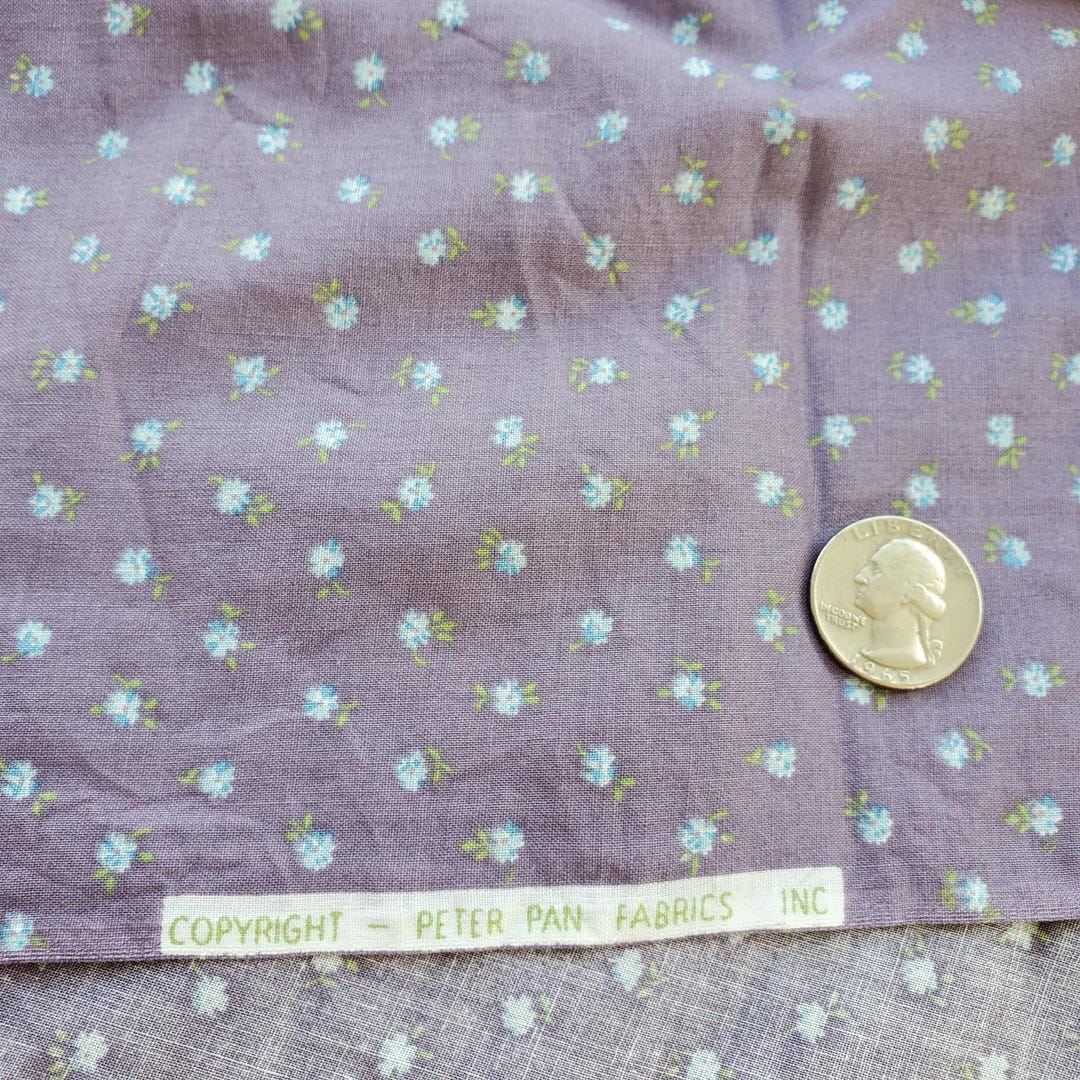 Fab Vintage Tiny Blue Flowers on Light Purple Calico Floral Cotton ...