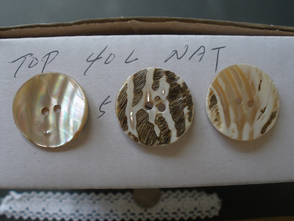 25MM Champagne Lustre Real Shell Buttons 1 Inch 40L MOP | Etsy