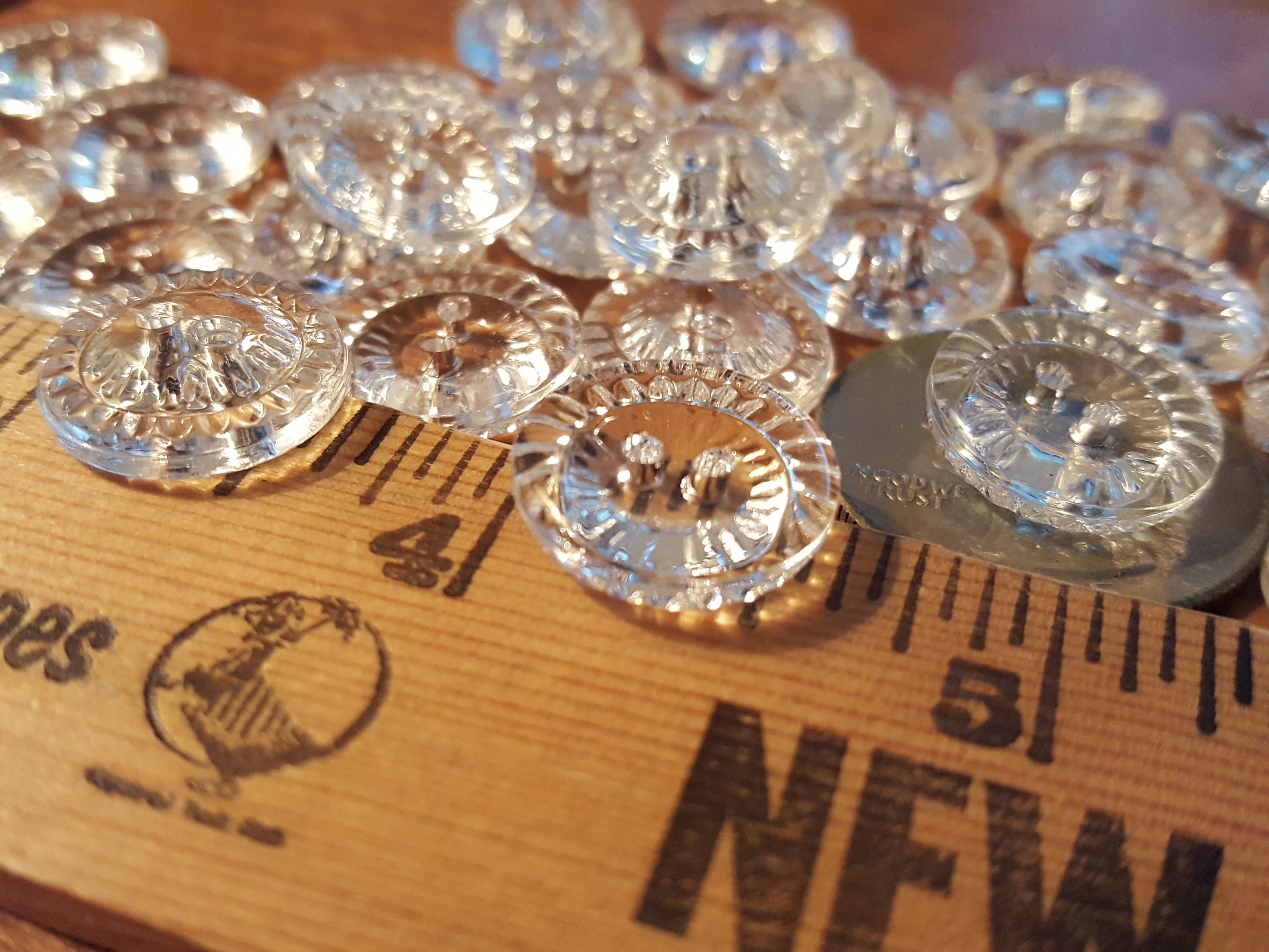 Cool crystal cut clear buttons 5/8 15MM 24L 2 hole | Etsy