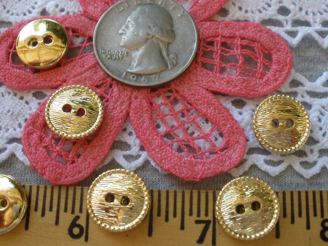 13MM Shiny Gold Textured Buttons Metallic Plastic 2 Hole Sew on 20L 1/2 ...