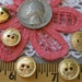 13MM Shiny Gold Textured Buttons Metallic Plastic 2 Hole Sew on 20L 1/2 ...