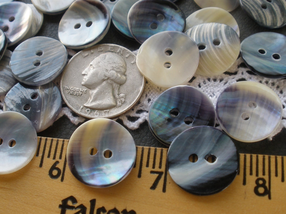 17MM Blue Mussel Shell Buttons 28L 11/16" MOP Pearl 2 Hole Sew on 13 ...