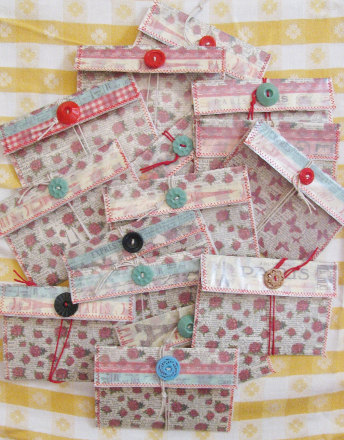 Cool Vintage Inkwell Buttons Red Blue Green Yellow 7/8 | Etsy