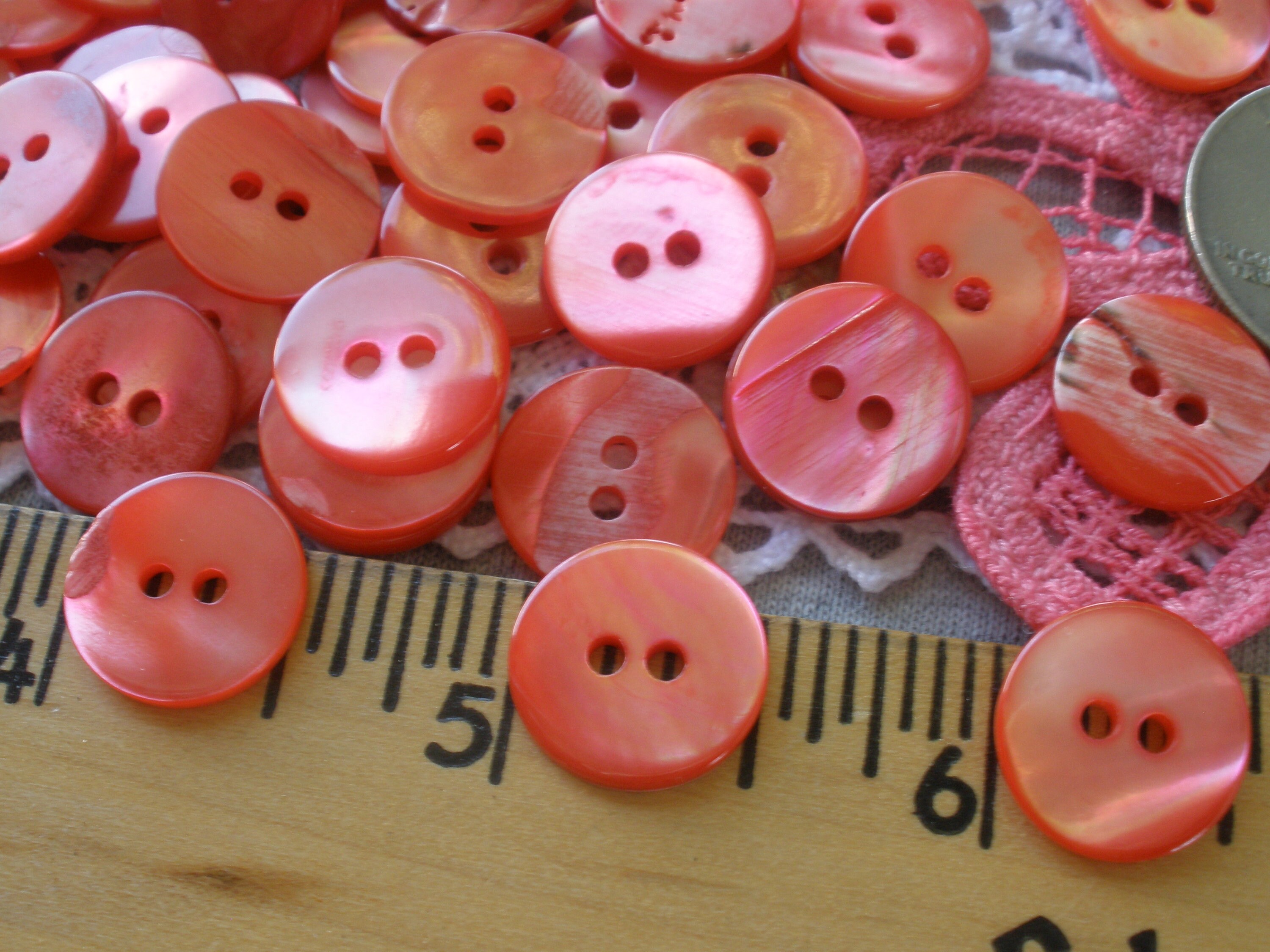 14MM Bright Pink Trocas Shell Buttons 22L 9/16" MOP Sewing 2 Hole Sew ...