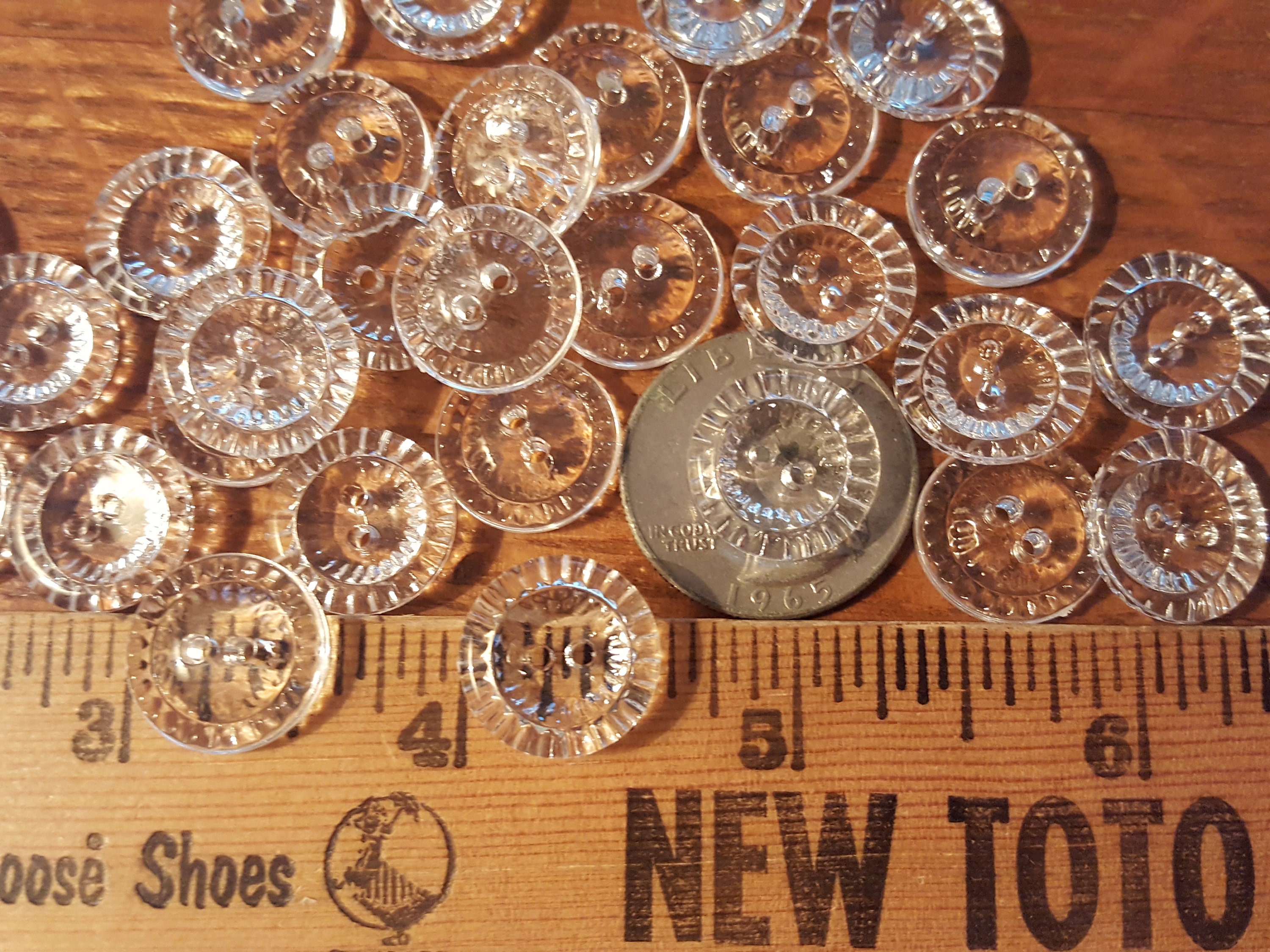 Cool crystal cut clear buttons 5/8 15MM 24L 2 hole | Etsy