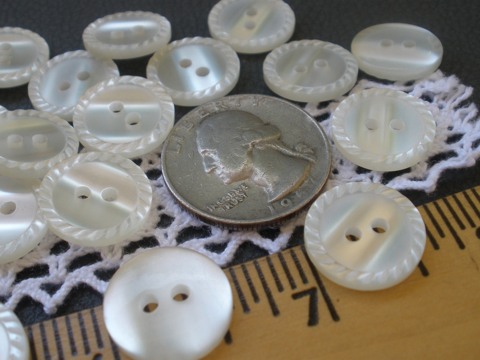 15MM Classic Pearlized White Plastic Buttons Textured Carved - Etsy