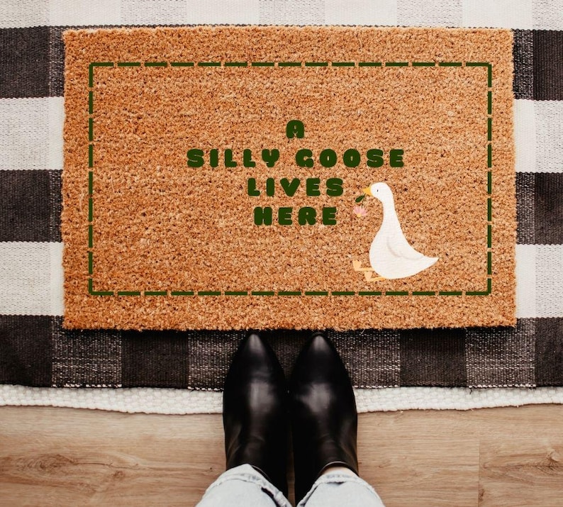 A Silly Goose Lives Here Doormat, Coir Mat With Goose Design, Front ...
