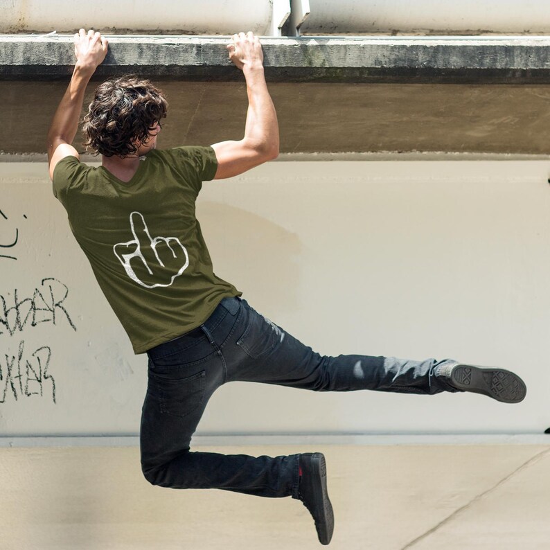 Men's Motivational T-shirts Middle Finger Back Design, Bold Statement ...