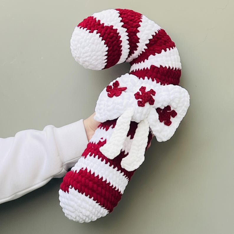 DIY Crochet Candy Cane Pillow Pattern PDF | Xmas Decor Christmas ...