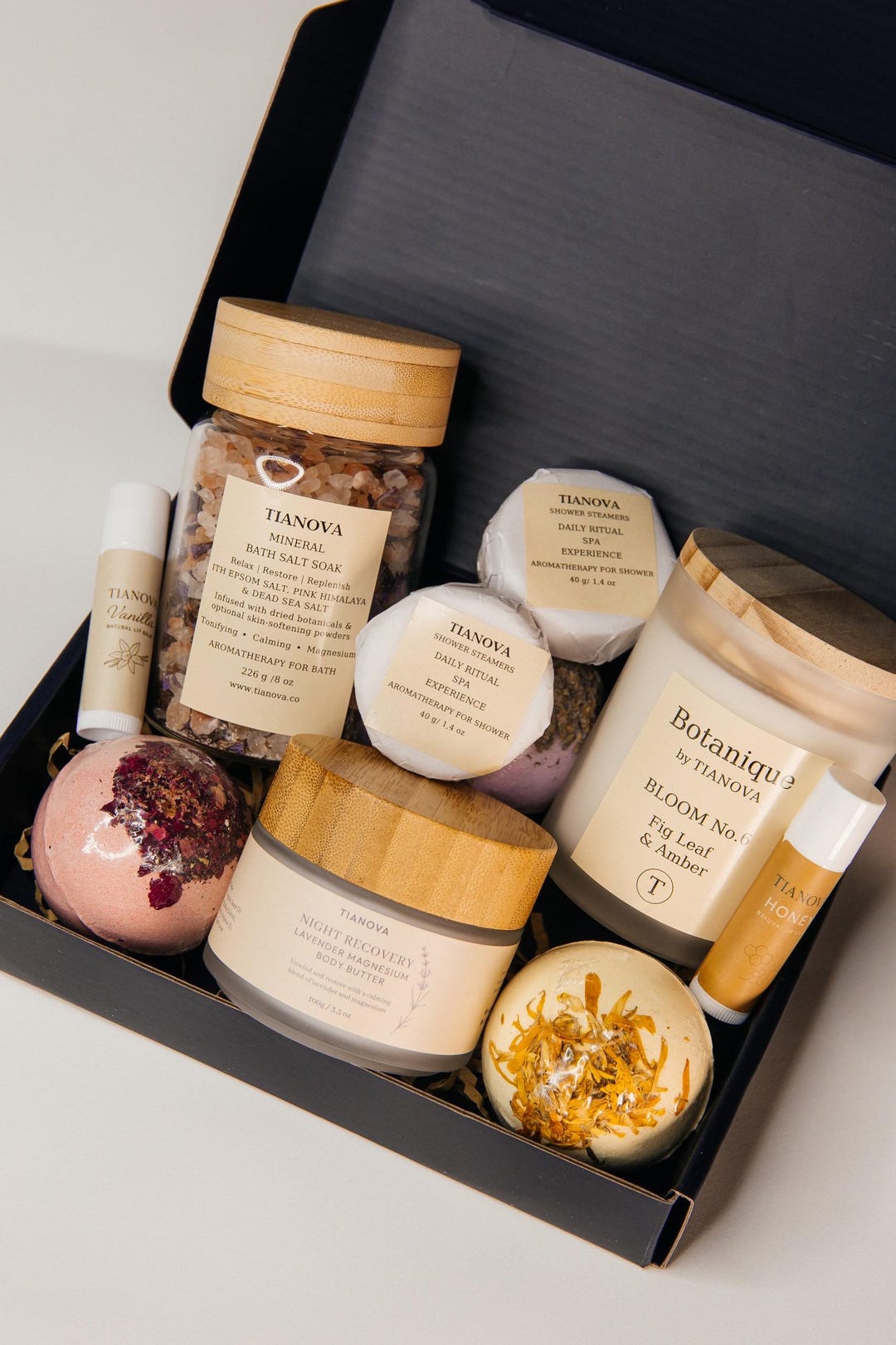 Luxury Spa Gift Set, Birthday Relaxation Box, Candle, Bath Bomb, Body ...
