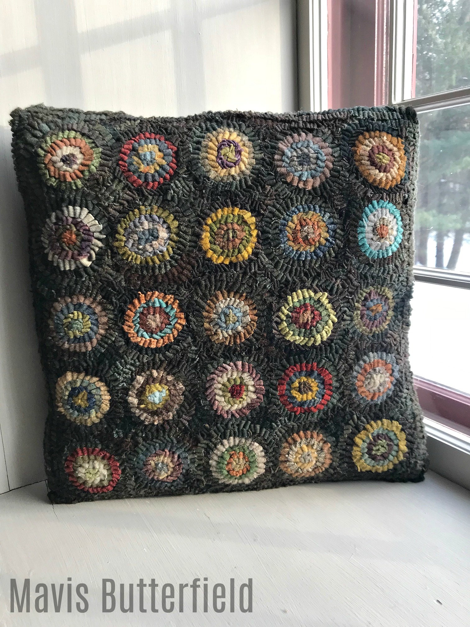 Primitive Folk Art Wool Hooked Penny Rug PILLOW Sampler Early Style Primitive Folk Art Wool Hooked Penny Rug PILLOW Sampler Early Style