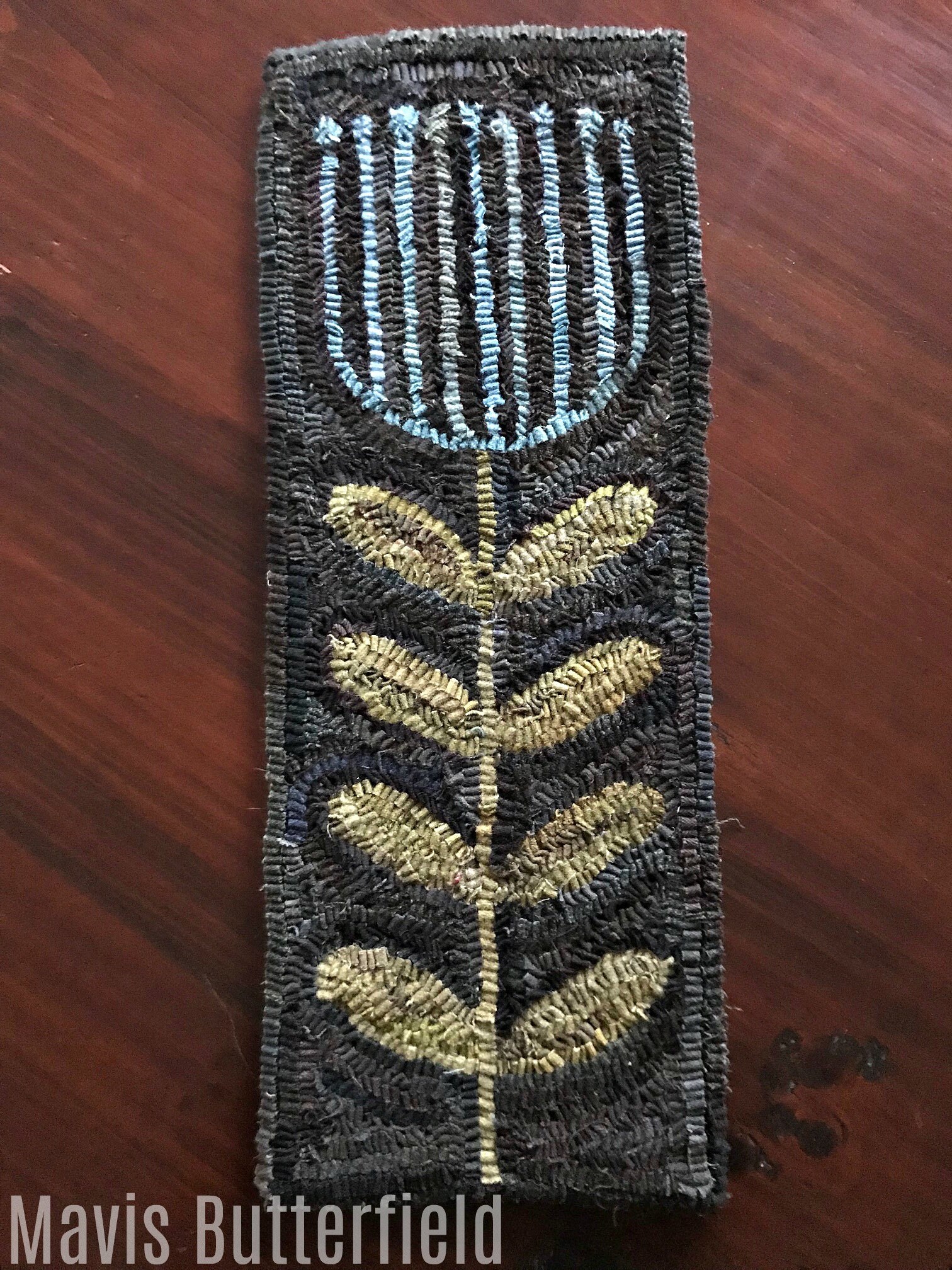 Primitive ~ Folk Art ~ Blue Tulip Flower ~ Hooked Rug