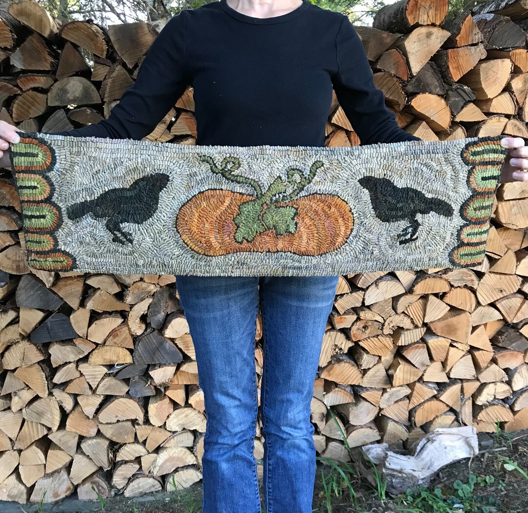 Primitive Folk Art Hooked Rug ~ Pumpkin and Crows Table Runner - Etsy