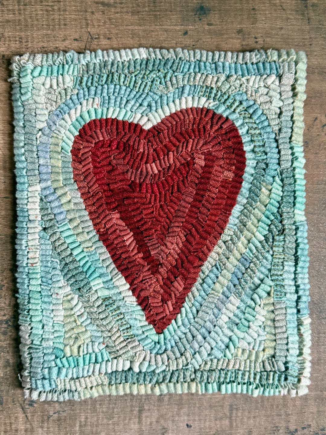 Folk Art Primitive Wool Hooked Heart Rug - Etsy