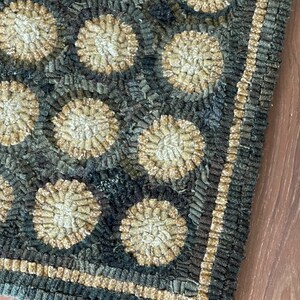 Primitive Folk Art Hooked Penny Rug Table Runner ~ Early Style - Etsy