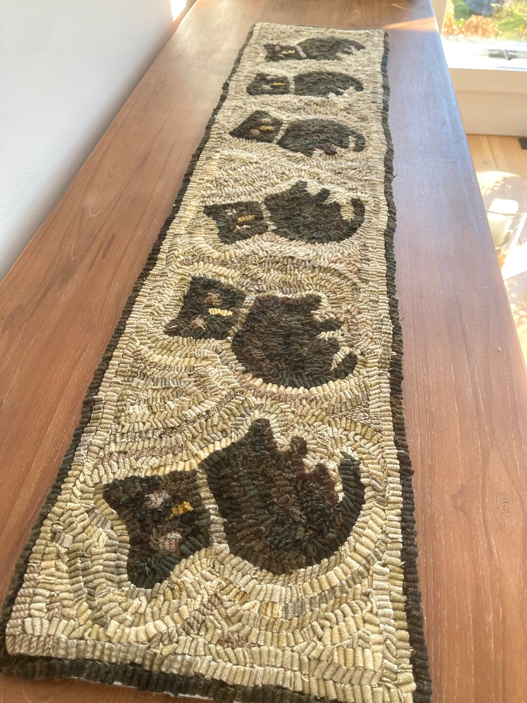 Primitive Wool Folk Art Hooked Rug Black Cat ~ Early Style ~ Mable's ...