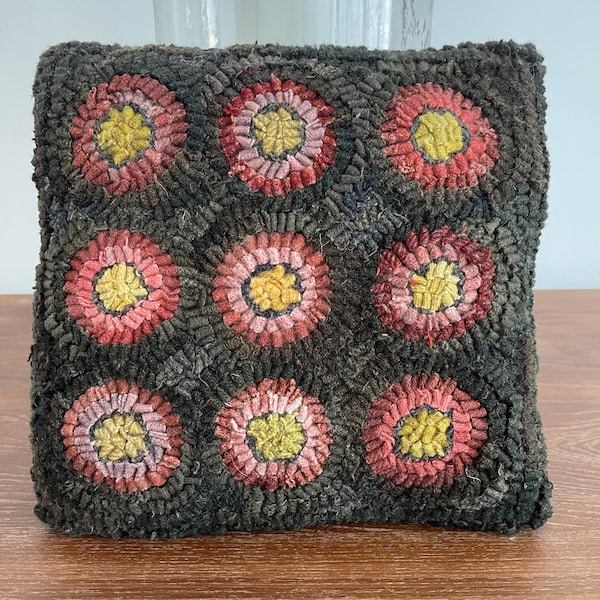 Penny Rug Pillow - Etsy