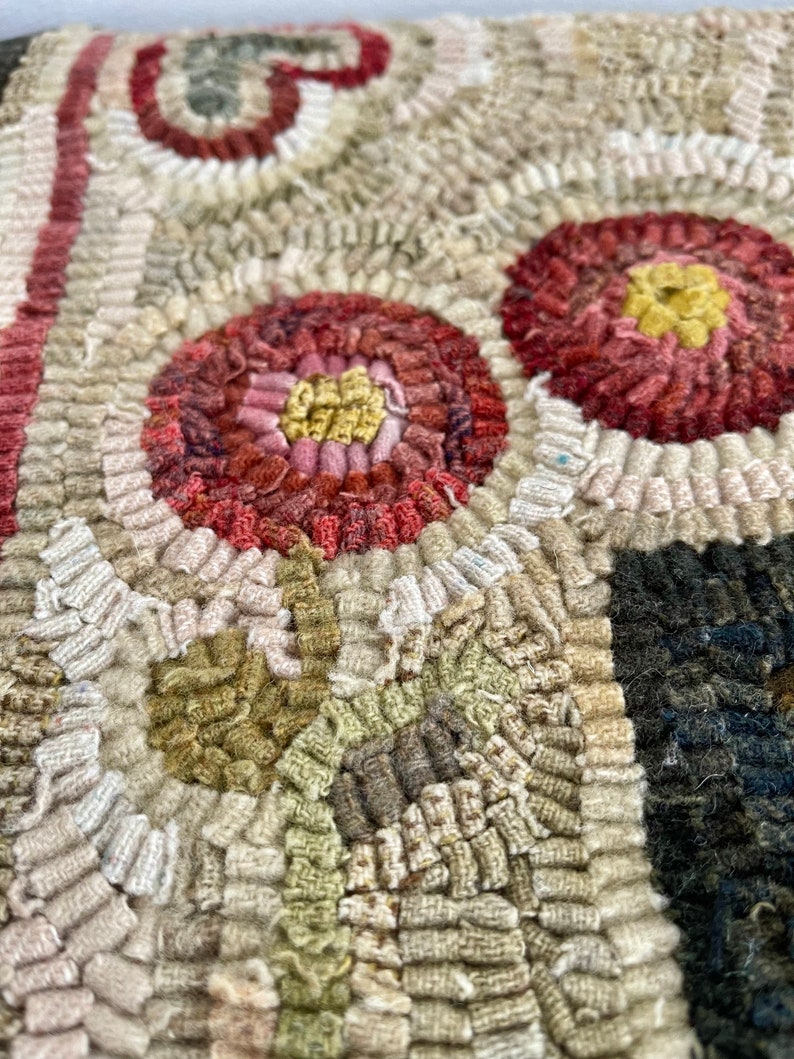 Primitive Folk Art Wool Hooked Rug Antique Flowers and - Etsy