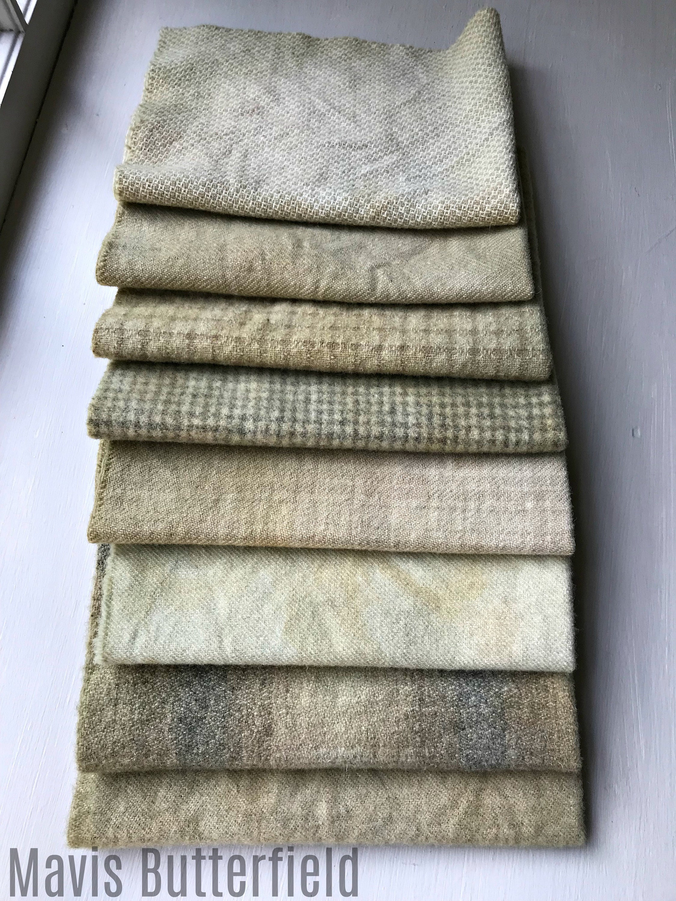 Hand Dyed Wool Fabric, 8 Clam Shell Fat 1/8 Eighths for Primitive Rug ...