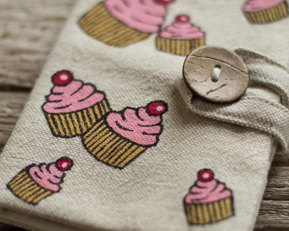 Cupcake Credit Card Wallet Linen and Cotton Pastry Card | Etsy