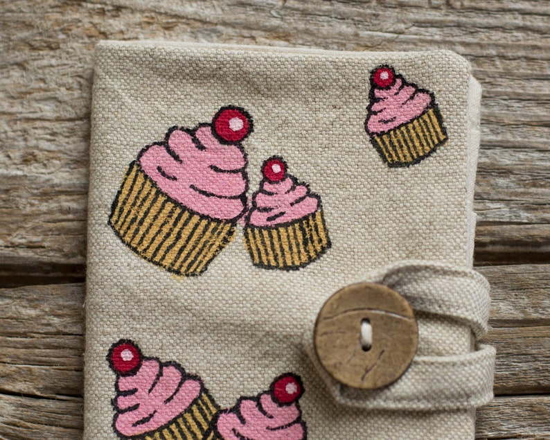 Cupcake Credit Card Wallet Linen and Cotton Pastry Card | Etsy