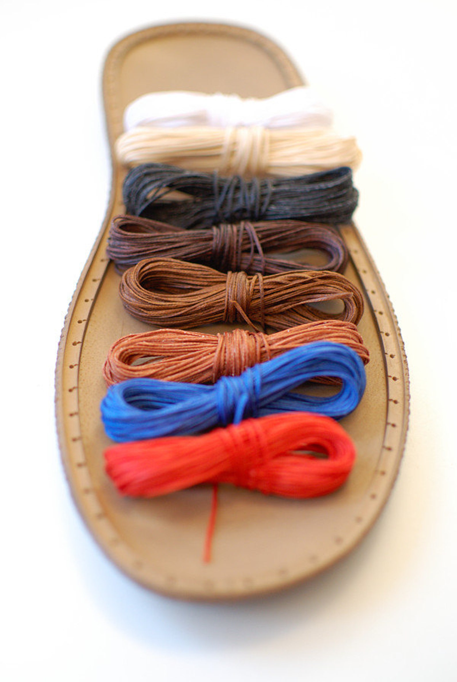 Waxed Thread for Shoemaking 10m - Waxed Thread for Hand Sewing Braided ...