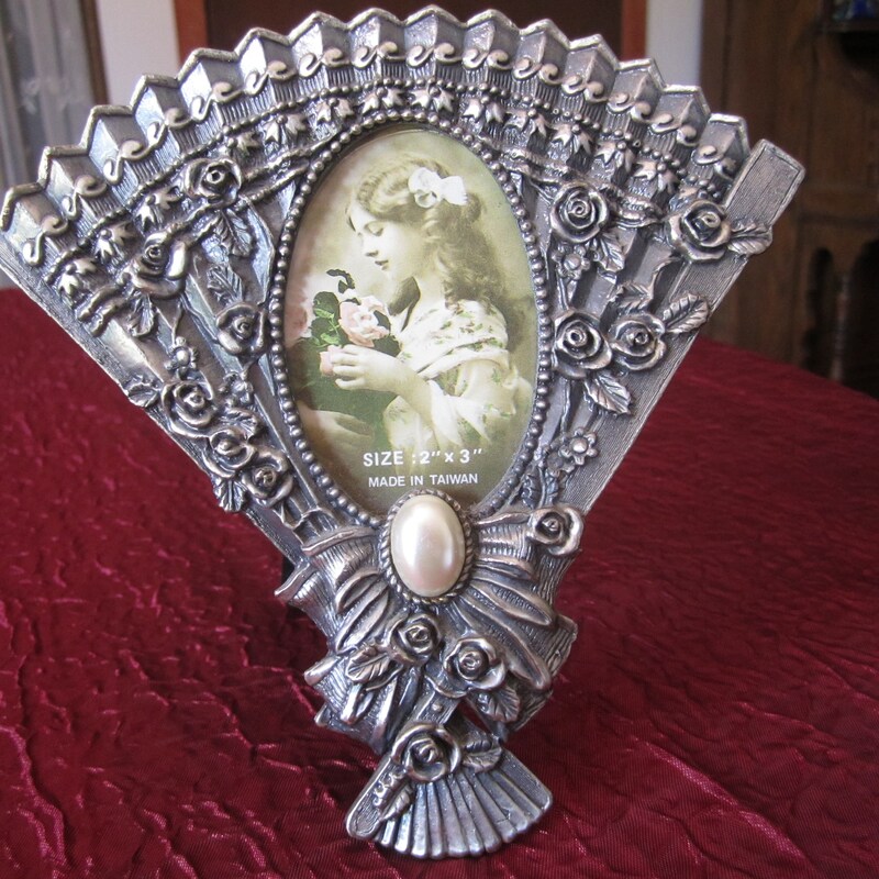 Vintage Metal Frame - Etsy