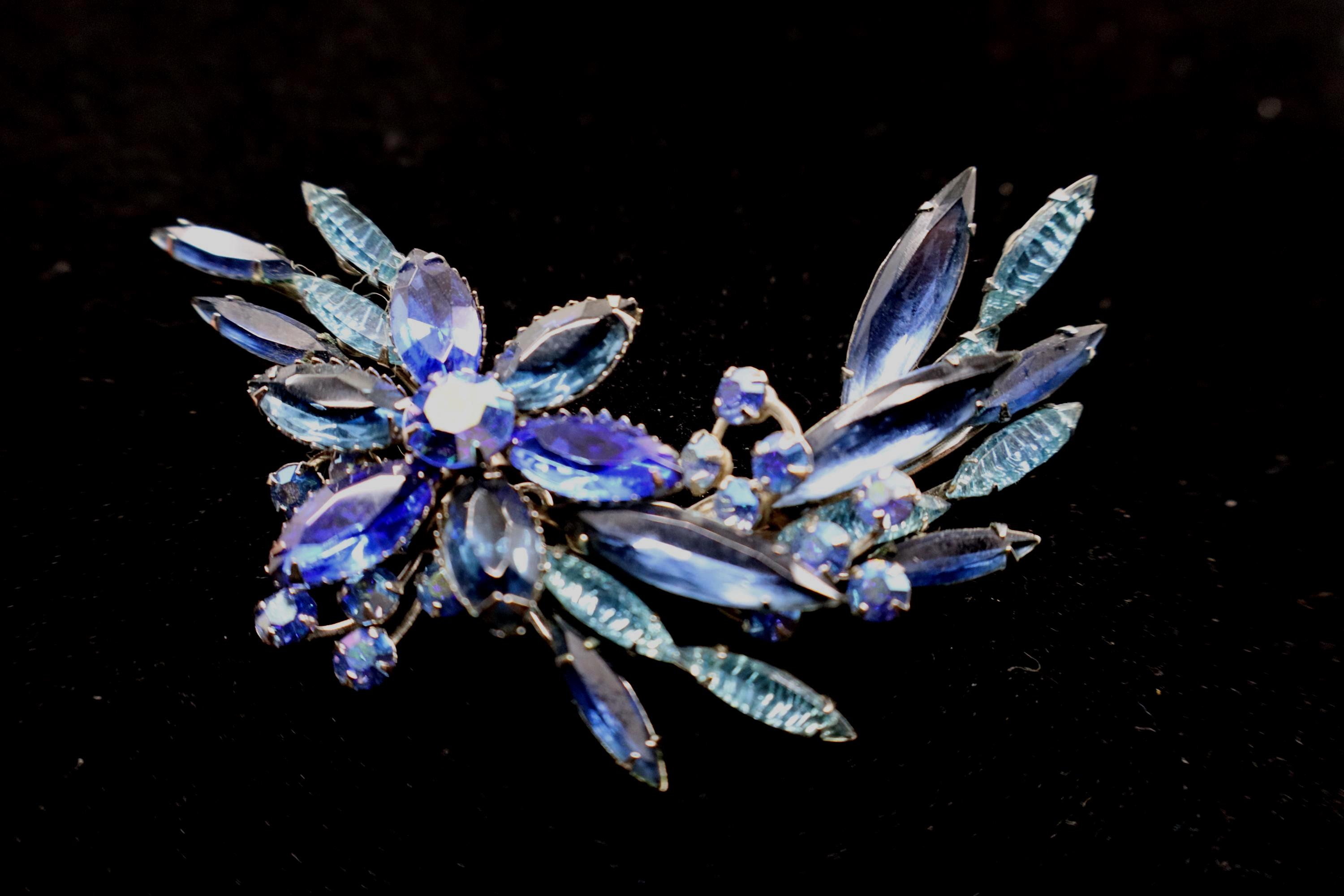 Vintage Blue Flower Crystal Brooch - Etsy