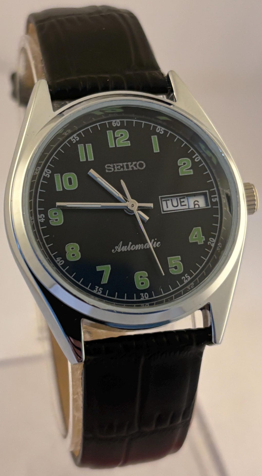 Vintage Seiko Hand Winding Black Dial Day Date Wrist Watch for Men Free ...