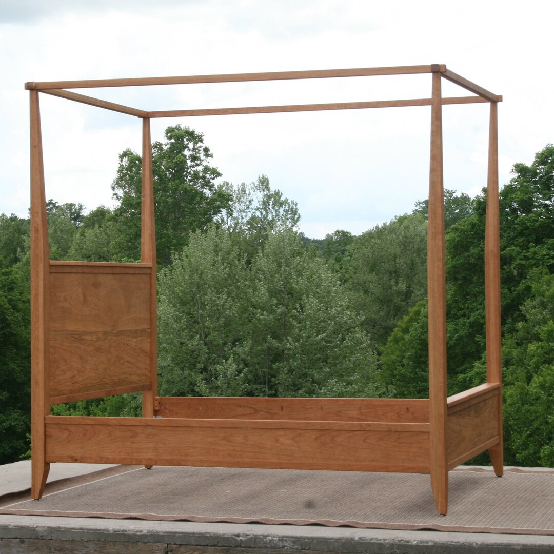 Ccrnp2 canopy Solid Hardwood Bed With Tapered Posts and Trim on Head ...