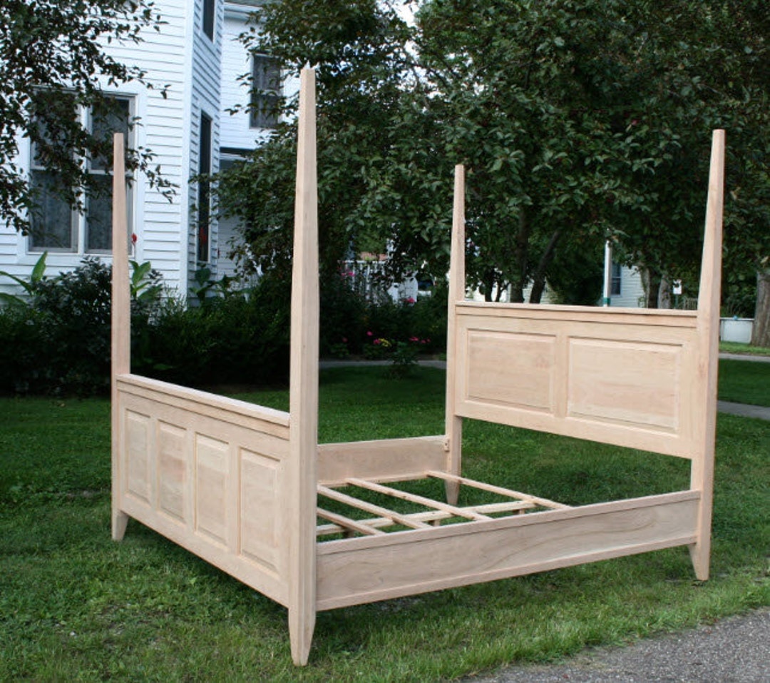 Ccrnp9 solid Hardwood Tall Post Paneled Bed With Options for Top Rails ...