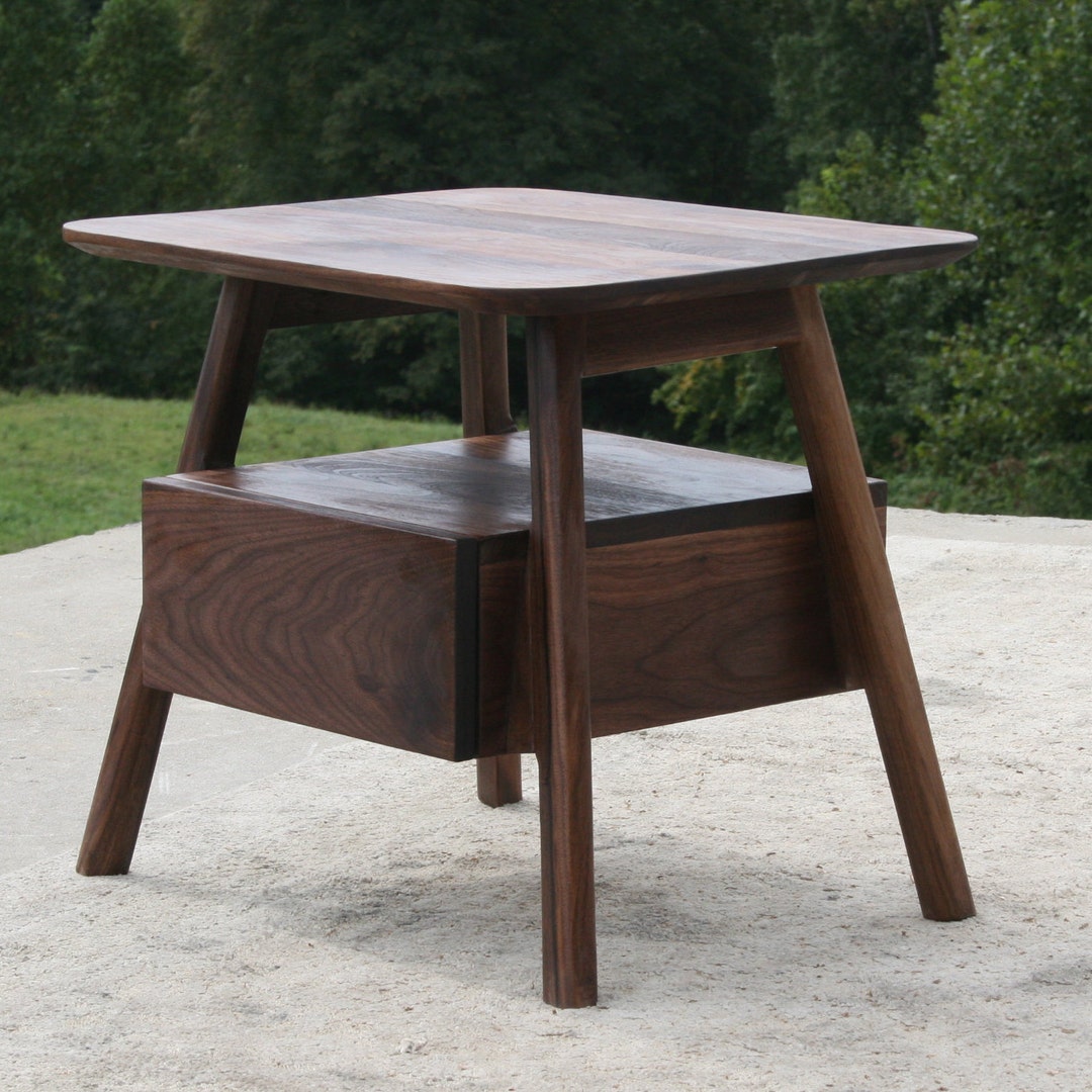 Bt110r hardwood Bedside Table, 1 Drawer, 1 Shelf, Slanted Legs Natural ...